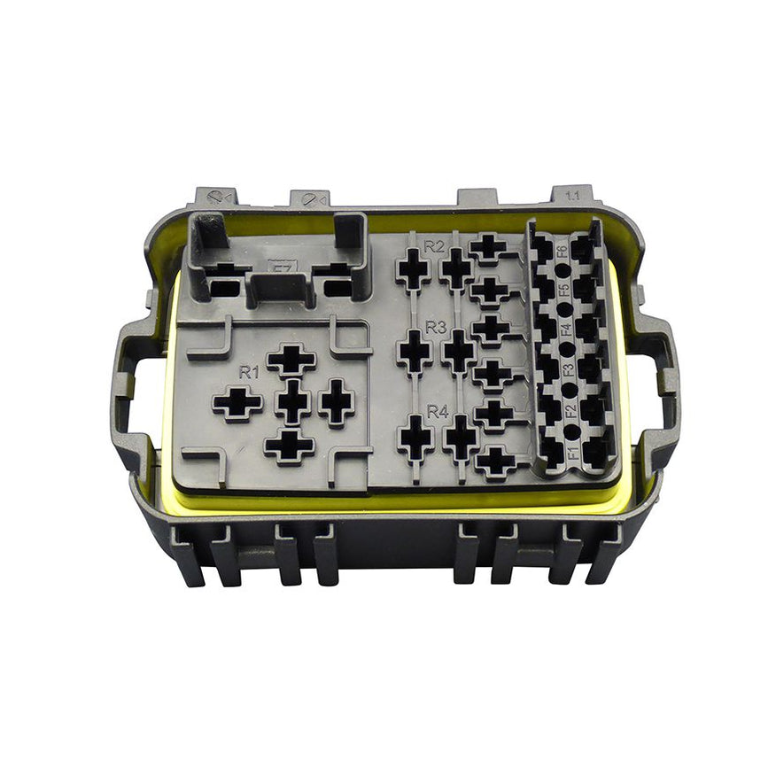 Sealed Fuse/Relay Boxes — Connector ID